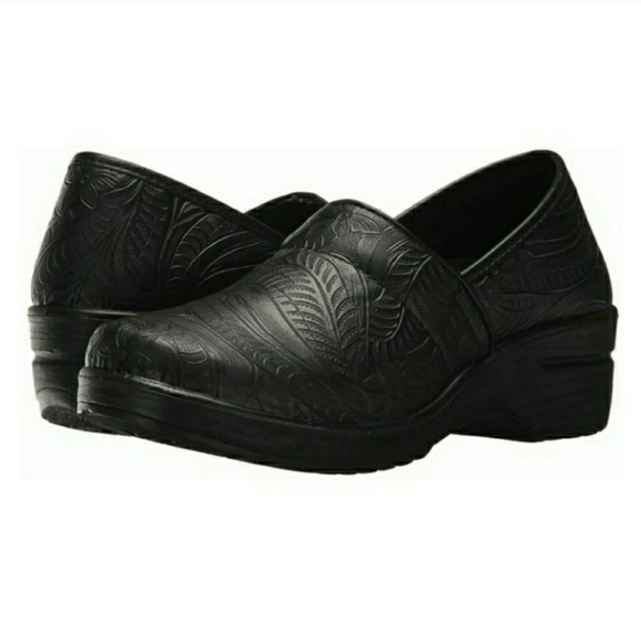 Easy Works | Shoes | Nwob Easy Works Black Embossed Nonslip Clogs ...